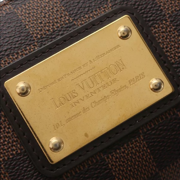 Louis Vuitton | Bags | Louis Vuitton Eva Damier Ebene Chain Handbag ...